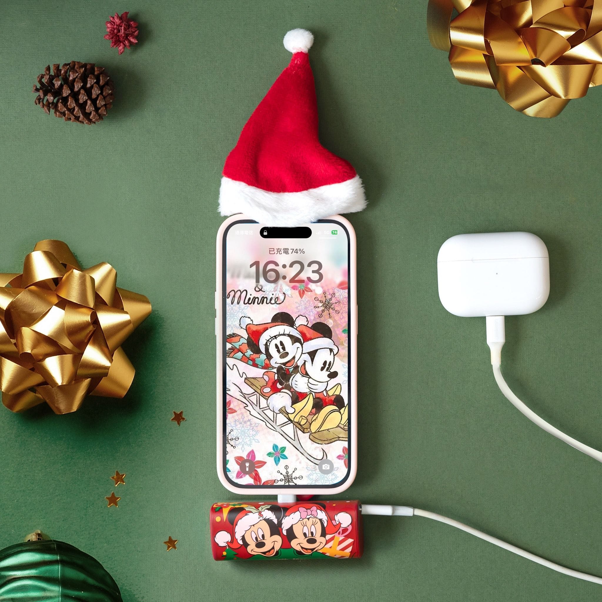 【迪士尼正版授權】InfoThink 米奇系列聖誕款快充口袋行動電源 (Type-C 或 Lightning)香港行貨1年保養 - MsSakura 專注品質生活